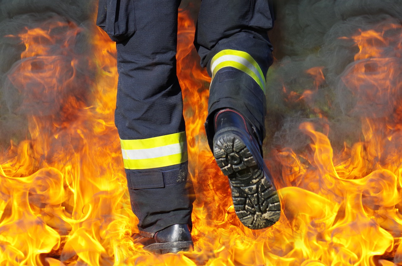 iTrack - Innovative Wearable Tracking System for Firefighters and First ...